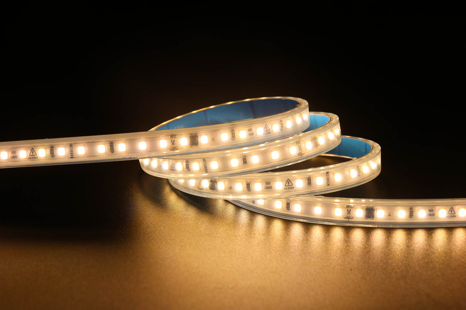 Fita LED p/Perfil 10W Direto na Rede IP65 Rolo 10M - 220V - 3000K - Luz ...